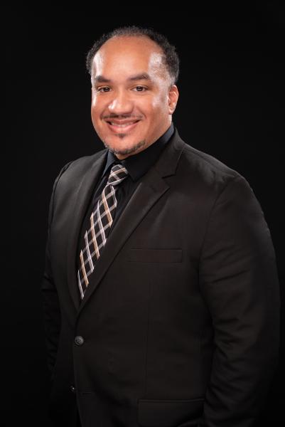 Kenneth Walker | does